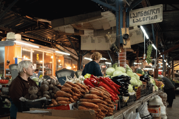 Georgian Perspectives | The „Green Bazaar“ of Kutaisi (Georgia, Imereti ...